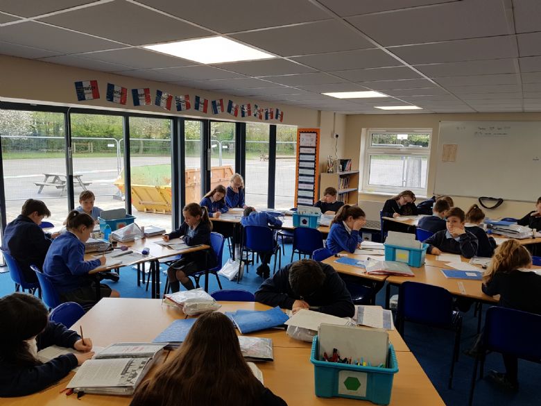 Belton Lane Primary School - Environment